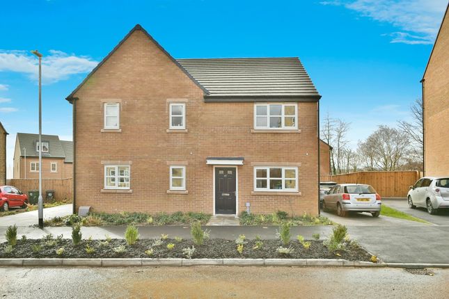 Spindle Walk, Fartown, Huddersfield HD2, 2 bedroom semi-detached house ...