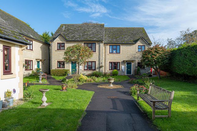 Thornleigh, Spa Road, Melksham SN12, 1 bedroom flat for sale - 67623121 ...