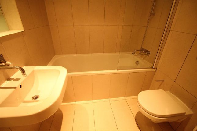 Rossetti Place, 2 Lower Byrom Street, Manchester M3, 1 bedroom flat to ...