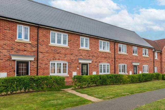 Homes for Sale in Rowhedge - Buy Property in Rowhedge - Primelocation