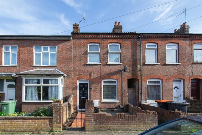 2 bed terraced house for sale in Alfred Street, Dunstable LU5 - Zoopla