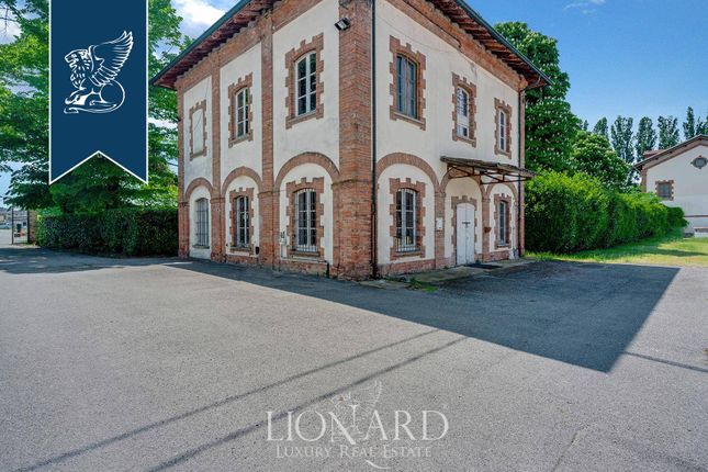 Crema, Cremona, Lombardia, 20 bedroom villa for sale - 66267724 ...