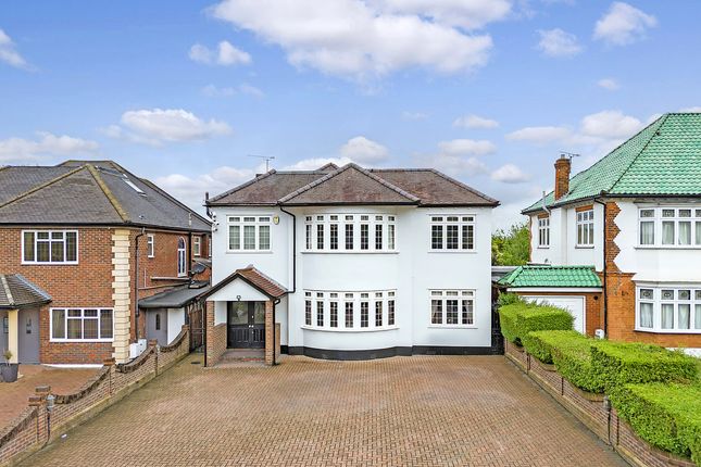 Manor Road, Chigwell IG7, 5 bedroom detached house for sale - 67425057 ...