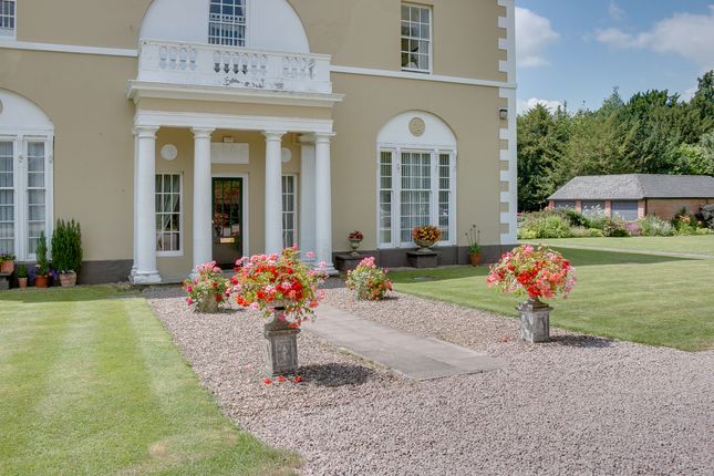 Beoley Hall, Icknield Street, Beoley, Redditch B98, 2 bedroom flat for ...