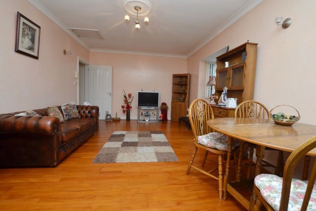 2 bed flat for sale in Lancaster Street, Barnsley S70 - Zoopla