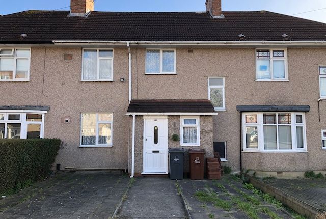 Haydon Road Dagenham Essex Rm8 3 Bedroom Terraced House For Sale