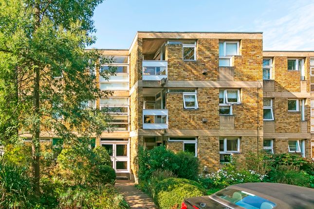 1 bed flat for sale in Langham House Close, Ham, Richmond TW10 - Zoopla