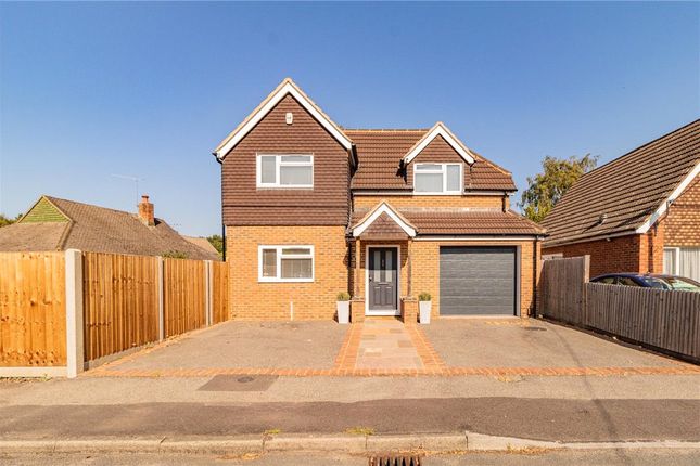 3 Bed Detached House For Sale In Holly Road Farnborough Hampshire