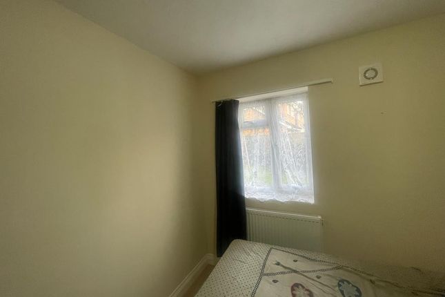 Roxeth Green Avenue, Harrow, Greater London HA2, studio to rent ...