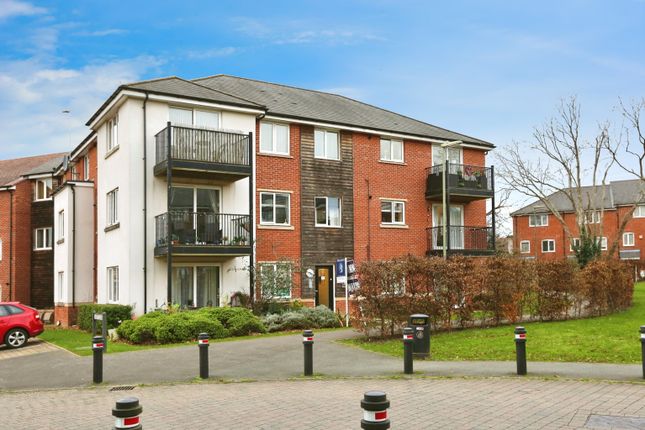 Cavendish Drive, Locks Heath, Southampton, Hampshire SO31, 2 bedroom ...