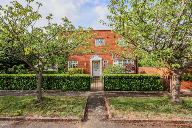 Southbourne Grove, Westcliff-On-Sea SS0, 3 bedroom semi-detached house ...