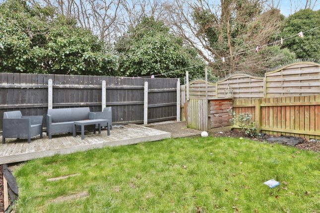 Lagoon Drive, Sutton-On-Hull, Hull HU7, 3 bedroom semi-detached house ...