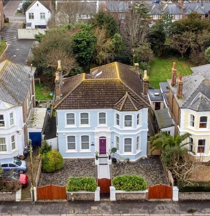 Homes for Sale in Worthing, West Sussex - Buy Property in Worthing ...