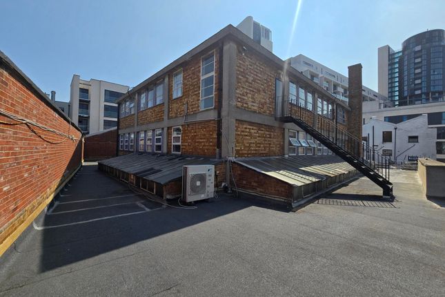 Wells Terrace, London N4, office to let - 70540350 | PrimeLocation