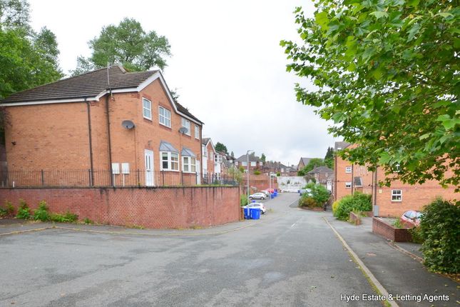 St. Andrews Square, Penkhull, Stoke-On-Trent ST4, 3 bedroom semi ...
