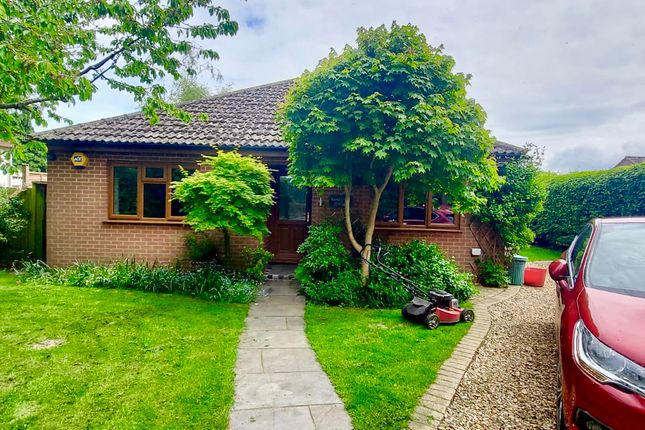 Marsh Road, Gedney Drove End, Spalding PE12, 3 bedroom bungalow to rent ...