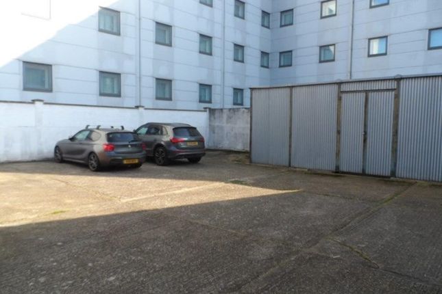 Spring Place, Luton LU1, industrial to let - 67343725 | PrimeLocation