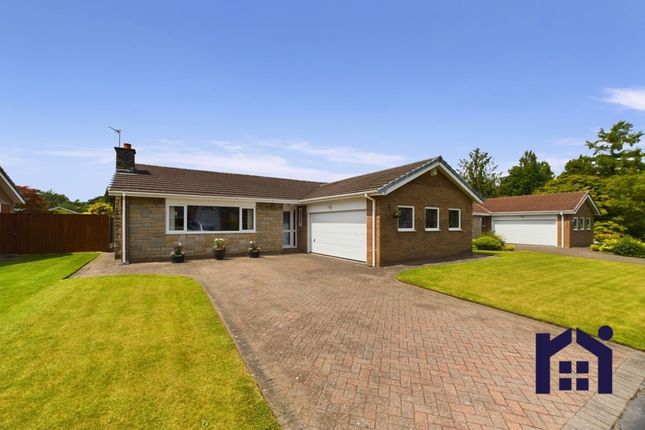 Firbank, Euxton PR7, 4 bedroom detached bungalow for sale - 67714840 ...