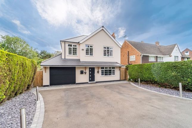 4 Bedroom Houses to Buy in Wolverhampton - Primelocation