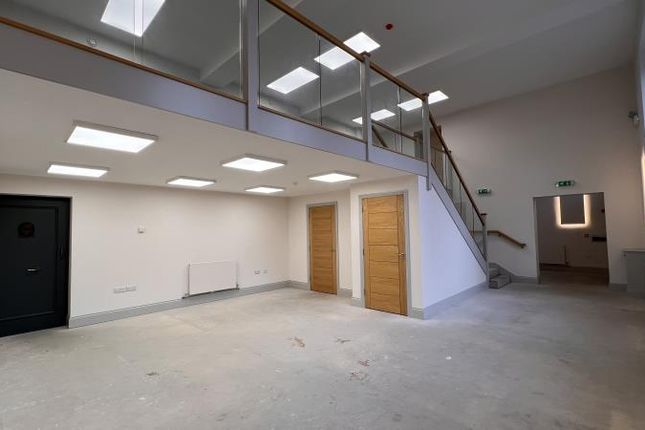 2, Castlegate, Thirsk YO7, office to let - 67748321 | PrimeLocation