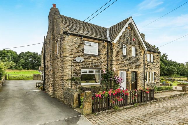 Helme Meltham Holmfirth Hd9 3 Bedroom Semi Detached House For Sale