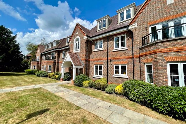 Gregories Road, Beaconsfield HP9, 2 bedroom flat for sale - 64920287 ...