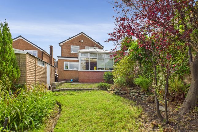Carrbrook Crescent, Carrbrook, Stalybridge, Cheshire SK15, 3 bedroom ...