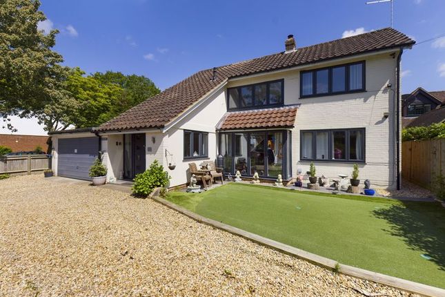 Rowplatt Lane, Felbridge, East Grinstead RH19, 4 bedroom property for ...