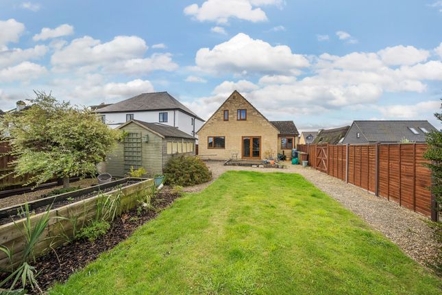 Station Road, Bishops Cleeve, Cheltenham, Gloucestershire GL52, 3 ...
