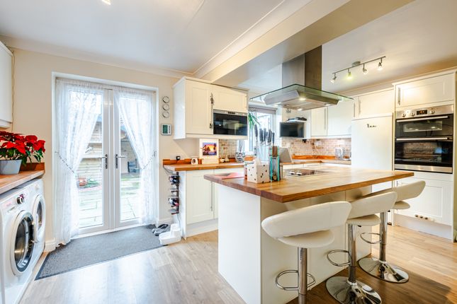 Manor Drive, North Duffield, North Yorkshire YO8, 4 bedroom semi ...