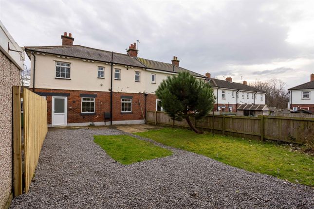 3 Bed Semi Detached House For Sale In Stanhope Drive Horsforth Leeds