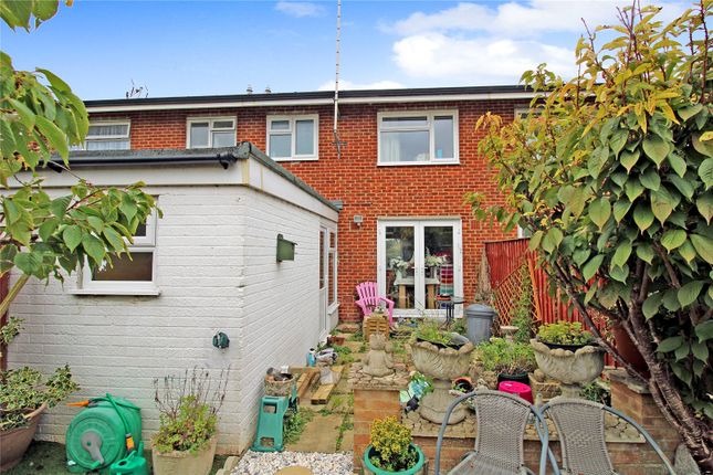 Hathaway Road Swindon Wiltshire Sn2 2 Bedroom Terraced House For