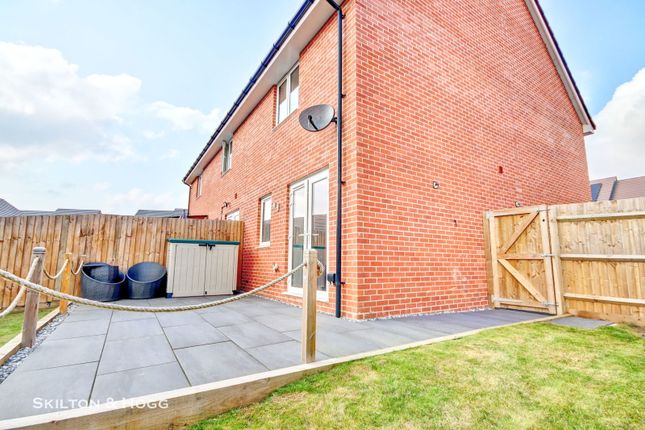 Mount Grace Road, Daventry NN11, 2 bedroom end terrace house for sale ...