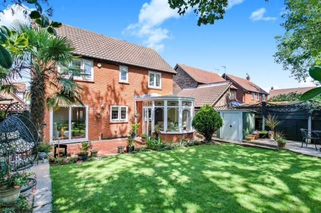 4 bed detached house for sale in Grays, Thurrock, Essex RM17 - Zoopla
