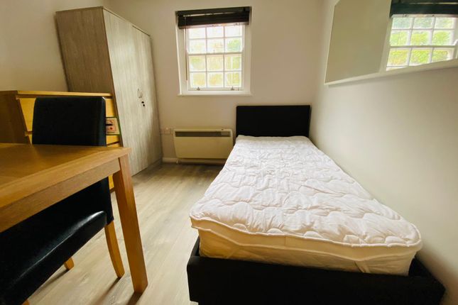Offord Road, Islington N1, studio to rent - 64468364 | PrimeLocation
