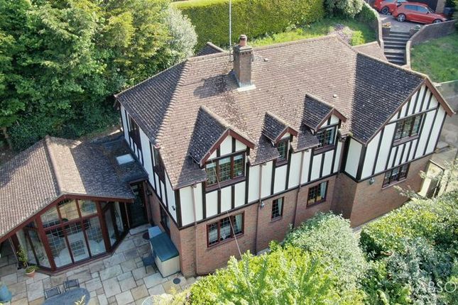 Houses for Sale in Stoodley Knowle School, Devon, TQ1 - Stoodley Knowle ...