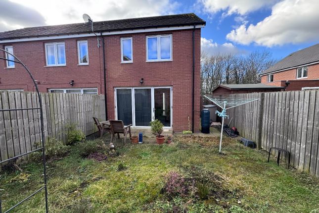 Low Gill View, Marton-In-Cleveland, Middlesbrough TS7, 2 bedroom end ...