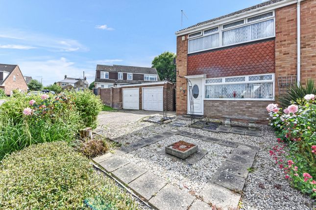 Oak Drive, Higham, Kent. ME3, 3 bedroom semi-detached house for sale ...