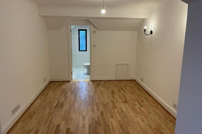 St John's Hill, Sevenoaks, Kent TN13, 3 bedroom property to rent - 64661756 | PrimeLocation