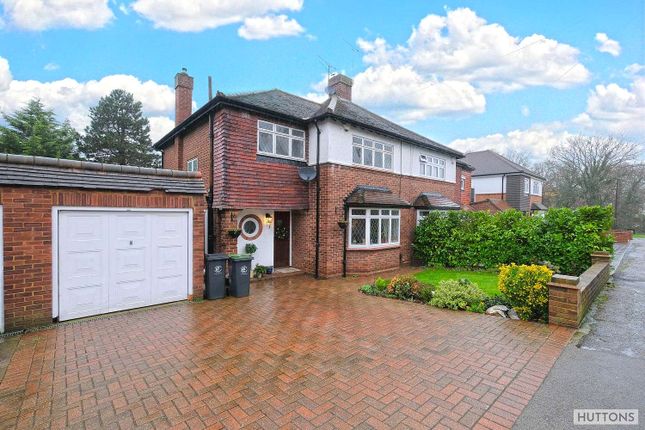 3 Bedroom Homes for Sale in Chigwell - Primelocation