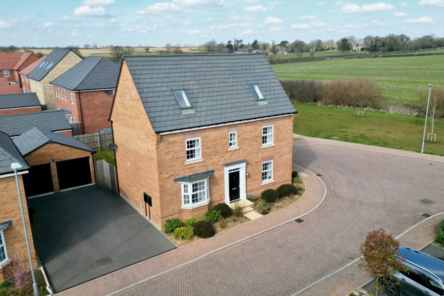 Monteyne Close, Overstone Gate, Northampton NN6, 5 bedroom detached ...