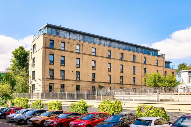 Flat 13, 10 Handyside Place, Gorgie, Edinburgh EH11, 2 bedroom flat for ...