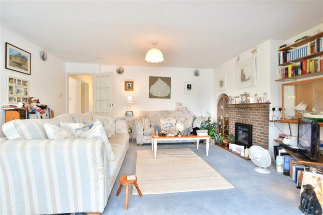 The Bungalows Framfield Uckfield East Sussex Tn22 2 Bedroom