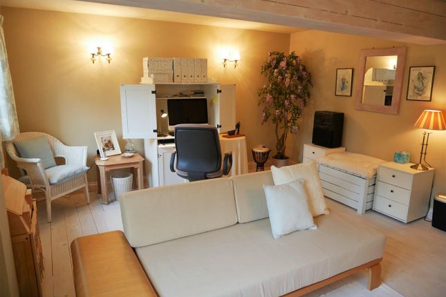 Compton Bassett, Calne SN11, 3 bedroom semi-detached house for sale ...