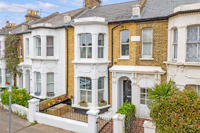 Avenue Road, Westcliff-On-Sea, Essex SS0, 4 bedroom terraced house for ...