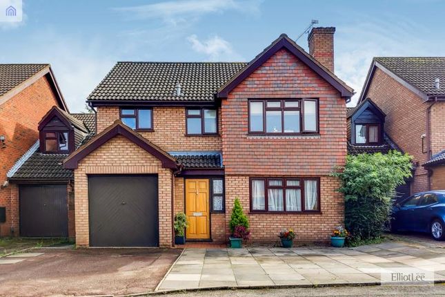 4 bed detached house for sale in Strone Way, Hayes, Greater London UB4 ...