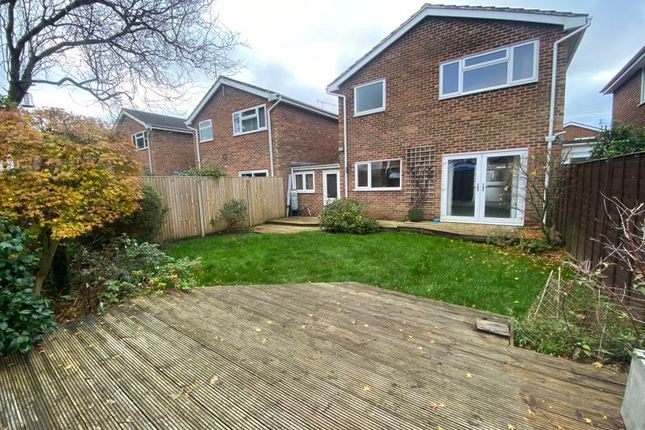 Appleton Road, Catisfield, Fareham PO15, 3 bedroom link-detached house ...