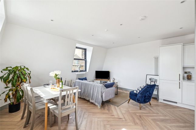 Trinity Road, London SW17, 2 bedroom flat for sale - 70082797 ...