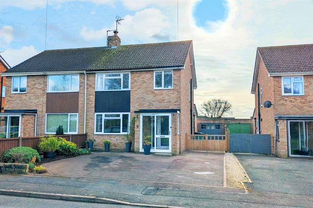 Ellenborough Road, Bishops Cleeve, Cheltenham GL52, 3 bedroom semi ...