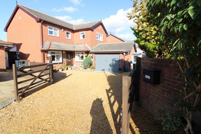 Elizabeth Close, Staining FY3, 4 bedroom detached house for sale ...